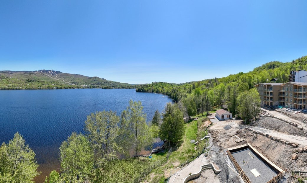 206 123 Rue Cuttle In Mont Tremblant, Quebec, Canada For Sale (14778993)