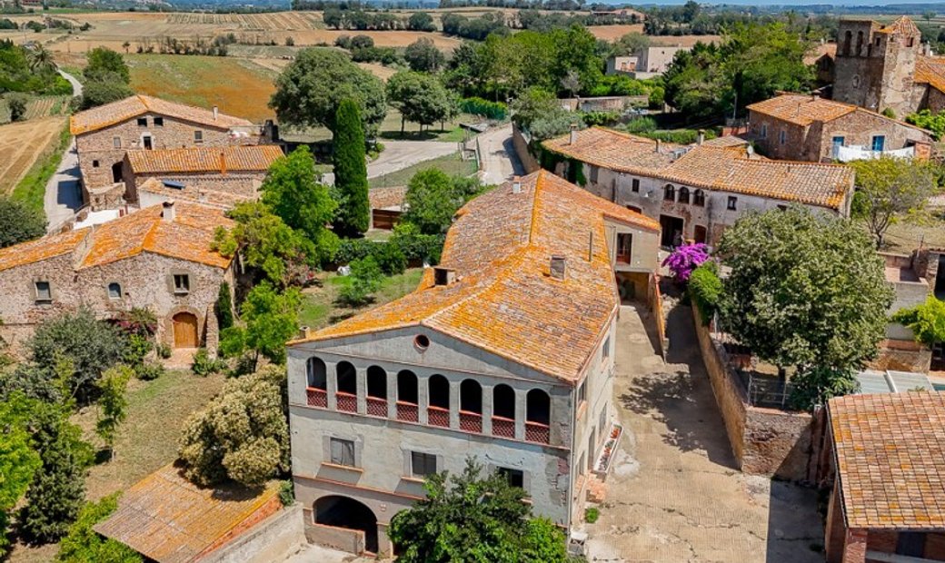 Large Countryhouse Or Charming Hotel In The Empordà In Corçà, Catalonia ...