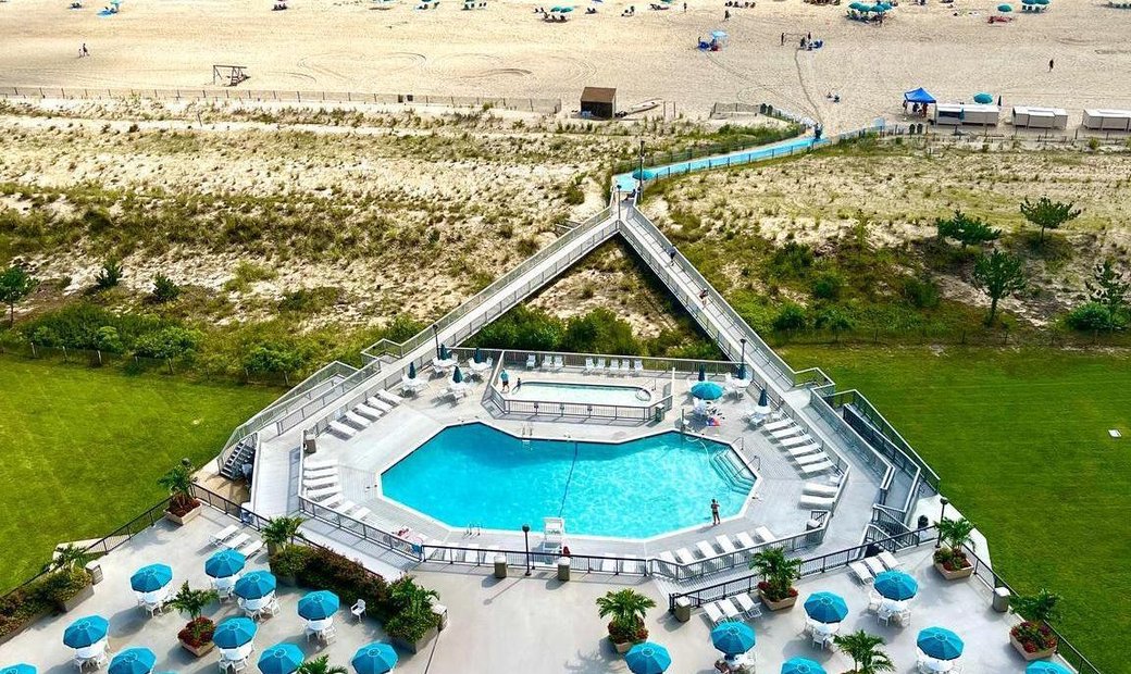 Lovely Oceanfront Condo In Bethany Beach, Delaware, United States For ...