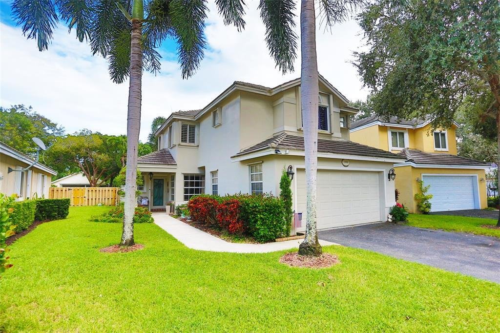 Forest Ridge Cluster Home In Davie, Florida, United States For Sale ...