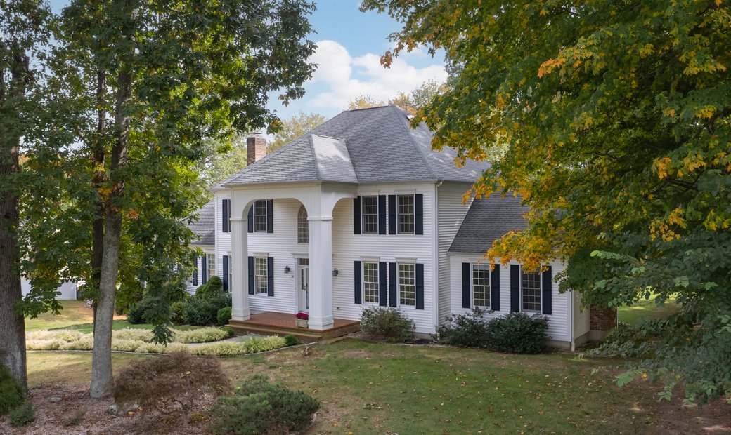 Beautiful Center Hall Colonial In In Guilford, Connecticut, United ...