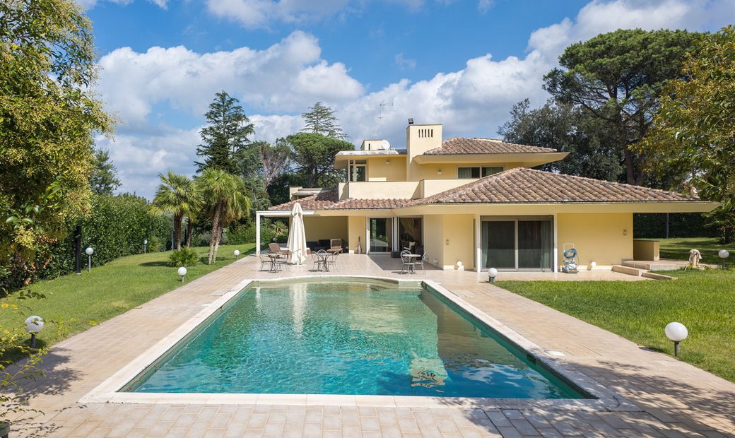 Villa With Swimming Pool In Olgiata In Rome, Lazio, Italy For Sale ...