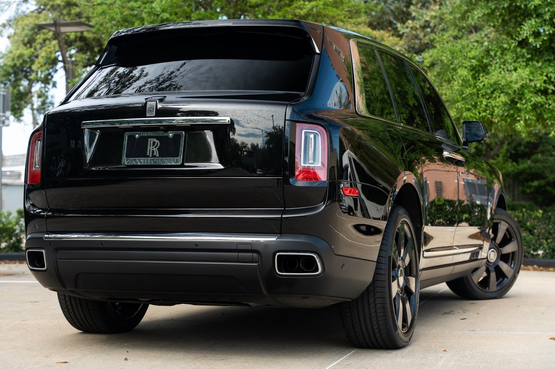 Extraordinary 2021 Rolls Royce Cullinan For Sale Photos