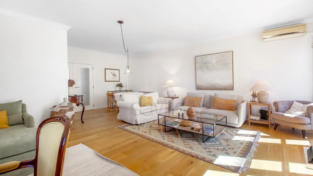 2 Bedroom Apartment In Condominium With Pool In Alcântara, In Lisboa ...