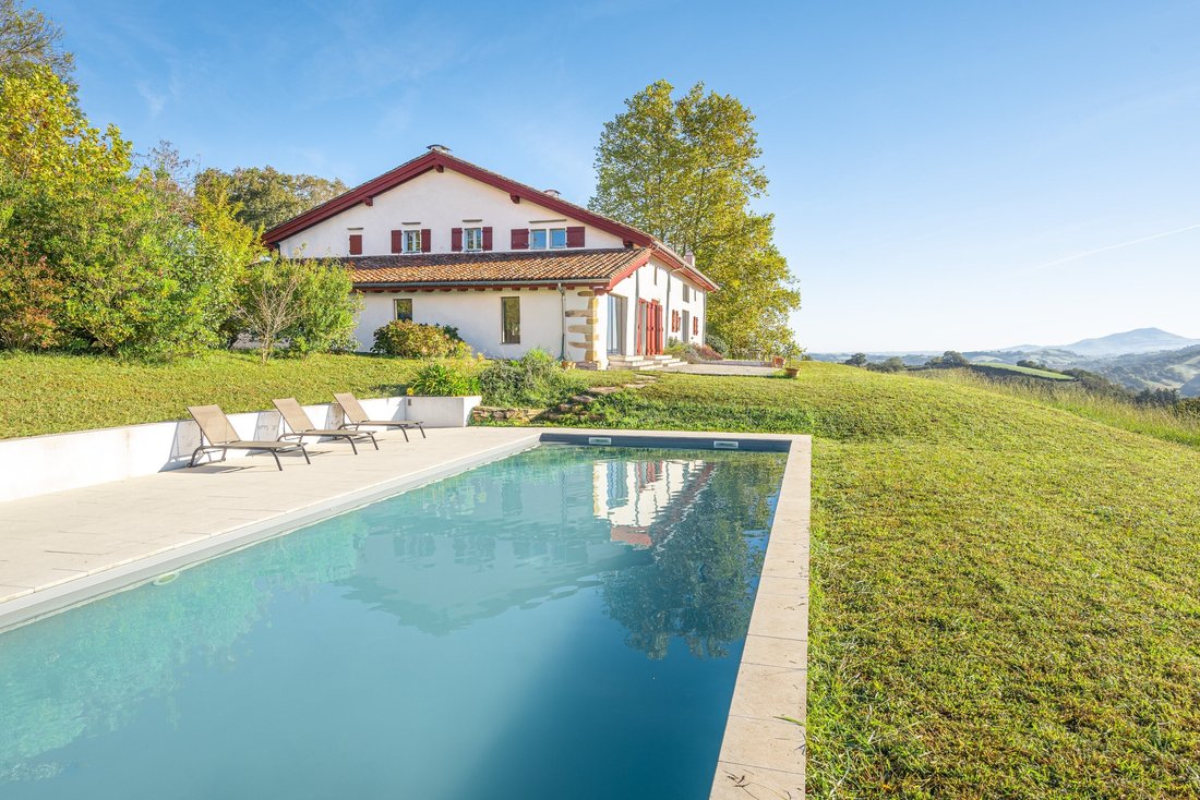 Traditional Basque House Renovated, With In Sare, Nouvelle Aquitaine, France For Sale (14590767)