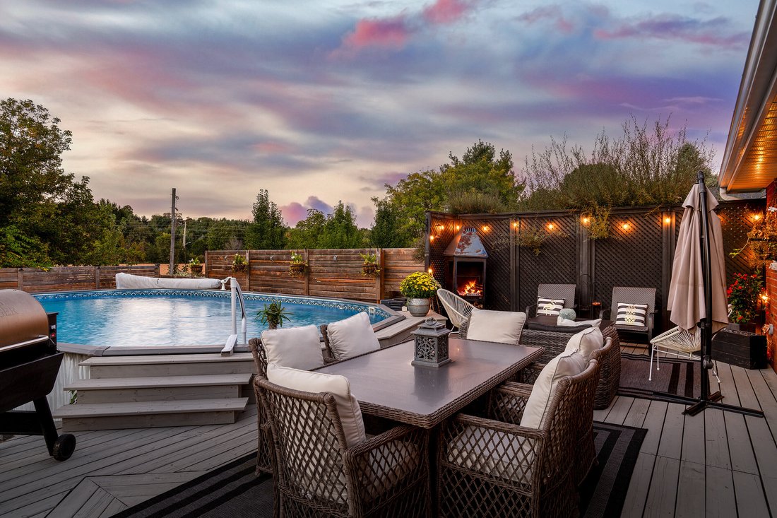 A Bungalow With Charm In Creemore, Ontario, Canada For Sale (14788502)