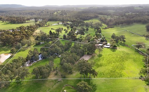 Luxury homes with terrace for sale in Echunga, South Australia ...
