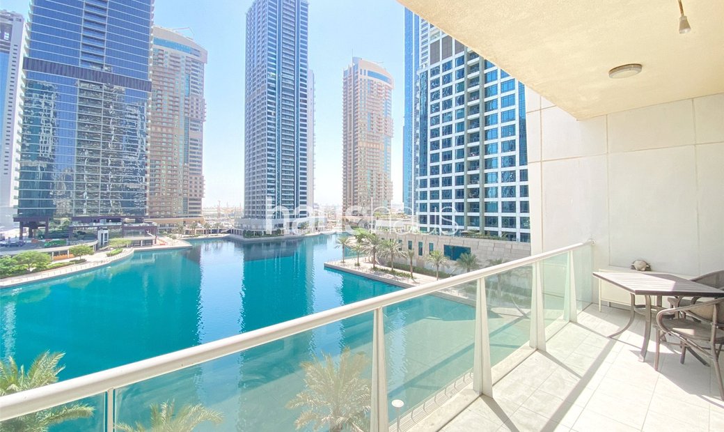 Fully Upgraded Full Lake View Vot In Dubai, Dubai, United Arab Emirates ...