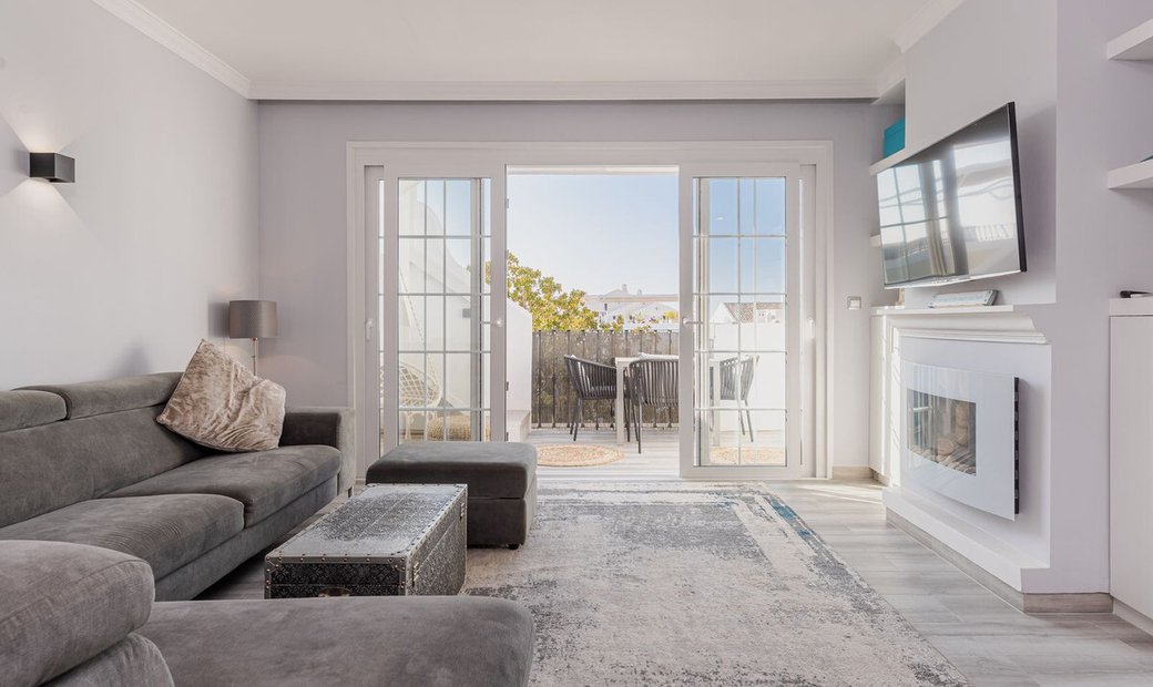 Fantastic Townhouse In Great Shape And A Very In Marbella, Andalusia ...