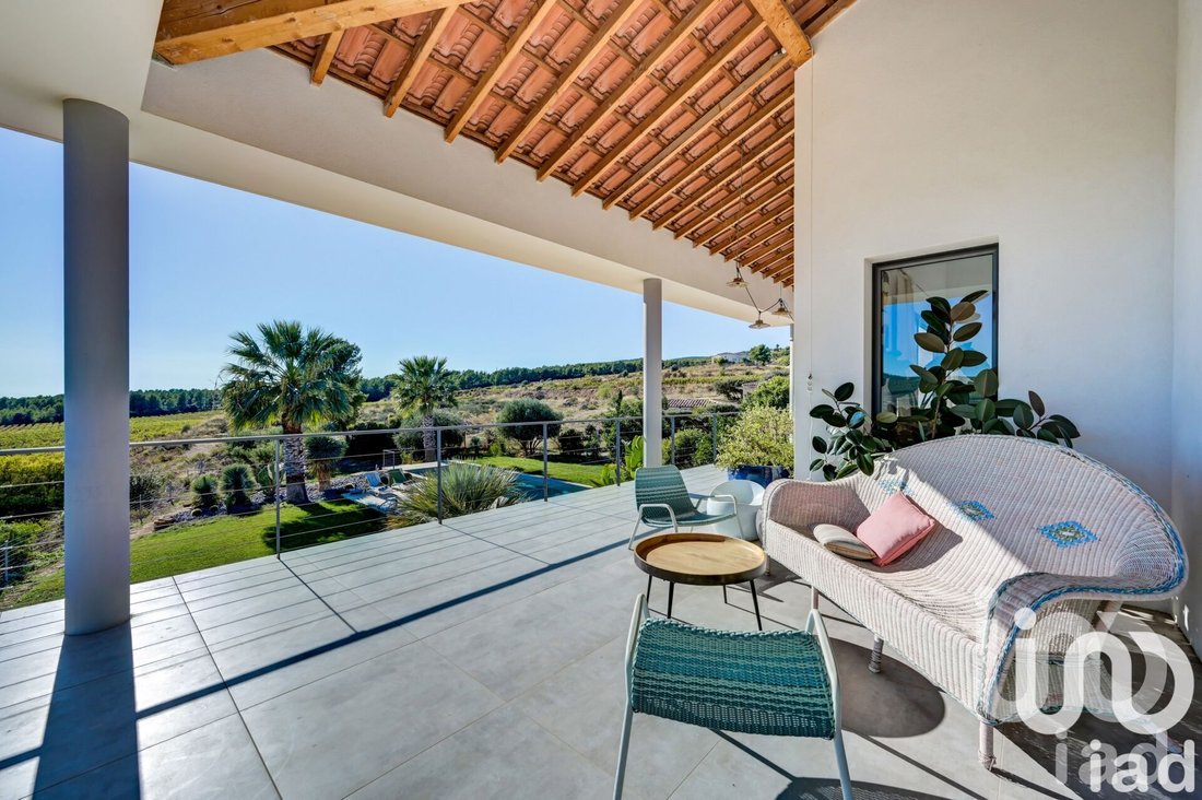 Vente Maison/Villa 8 In Saint Cyr Sur Mer, Provence Alpes Côte D'azur ...