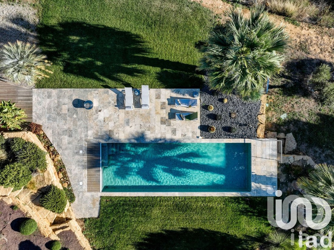 Vente Maison/Villa 8 In Saint Cyr Sur Mer, Provence Alpes Côte D'azur ...