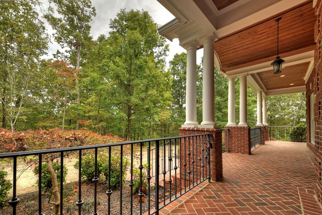 Charming Traditional All Brick Estate In Talking Rock, Georgia, United ...