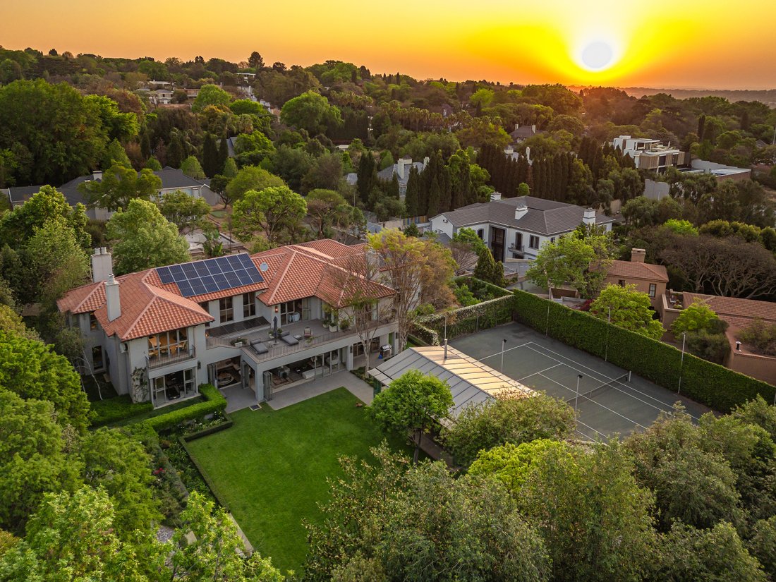 Grande Estate Home In Sandhurst In Sandton, Gauteng, South Africa For ...
