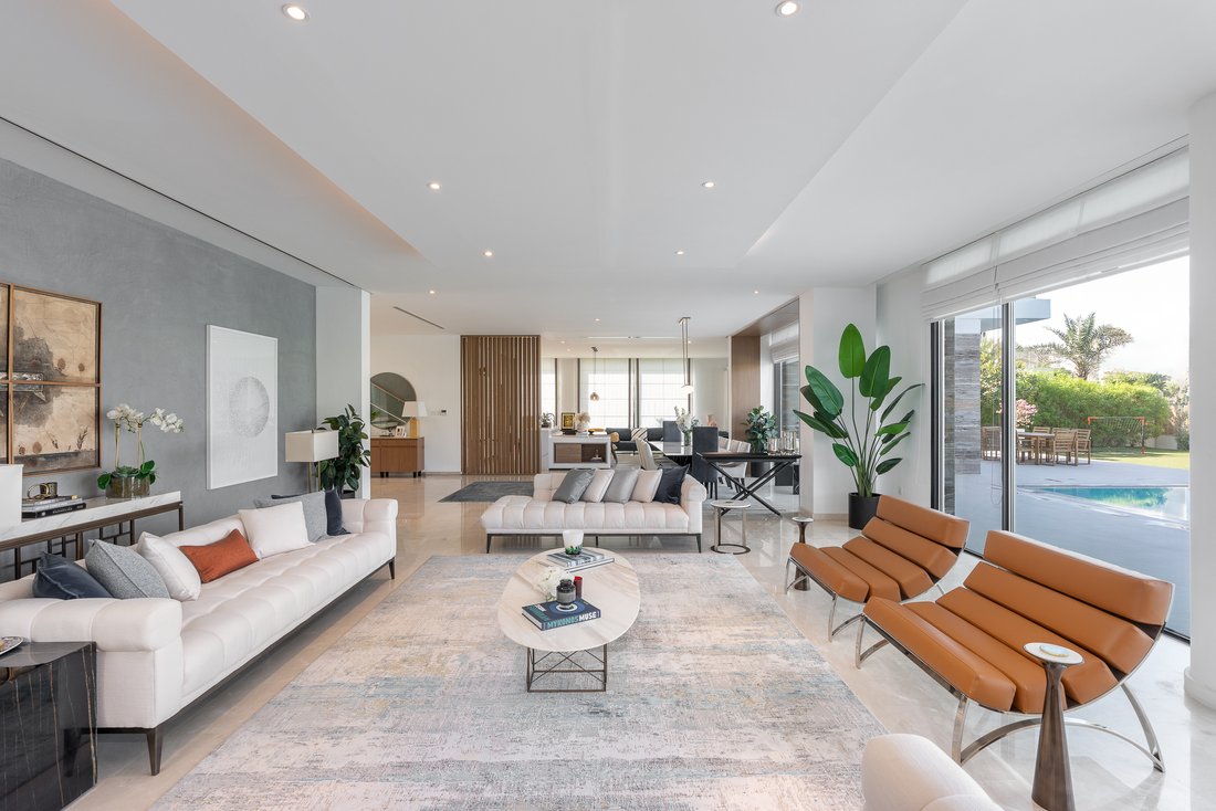 Impressive Villa On Large Plot Facing The In Dubai, Dubai, United Arab ...