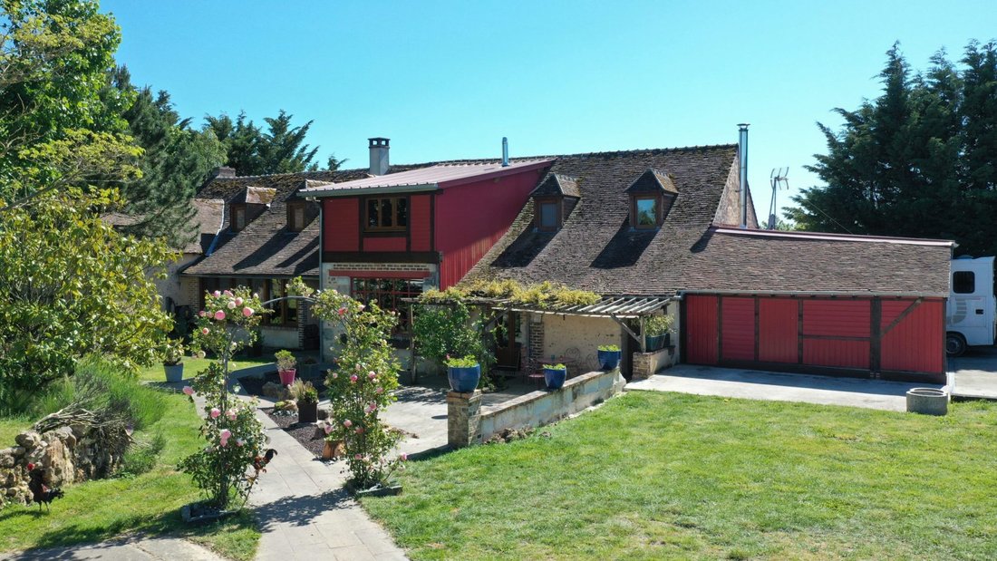 Azé House In Azé, Centre Val De Loire, France For Sale (14806853)