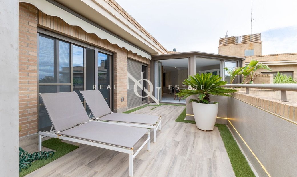 València Penthouse In Campanar, Valencia, Spain For Sale (14805227)
