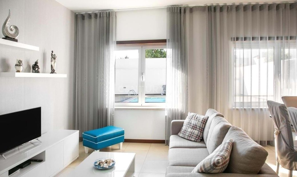 2 Bedroom Flat Private Condominium In Nazaré, Leiria District, Portugal ...