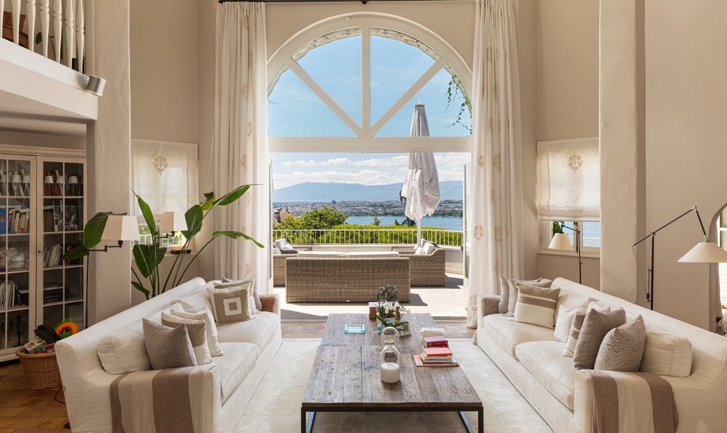 Beautiful Classic House With Panoramic Lake In Cologny, Genève ...