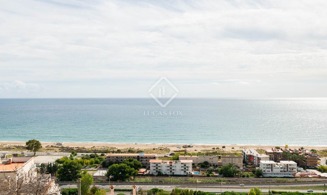 Sitges Plot In Les Botigues De Sitges, Catalonia, Spain For Sale (14809510)