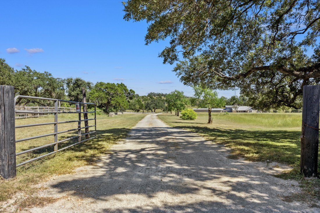 Picturesque 88.9 Acre Slice Of Texas History, In Bulverde, Texas ...