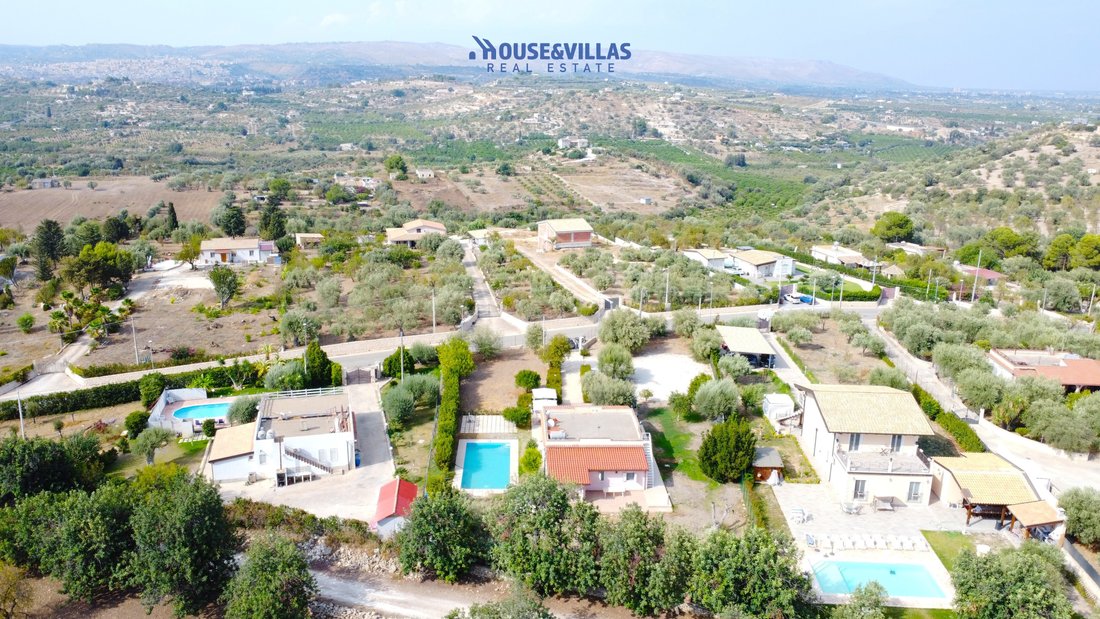 Villa With Pool In C.Da Laufi In Noto In Noto, Sicily, Italy For Sale (14821741)