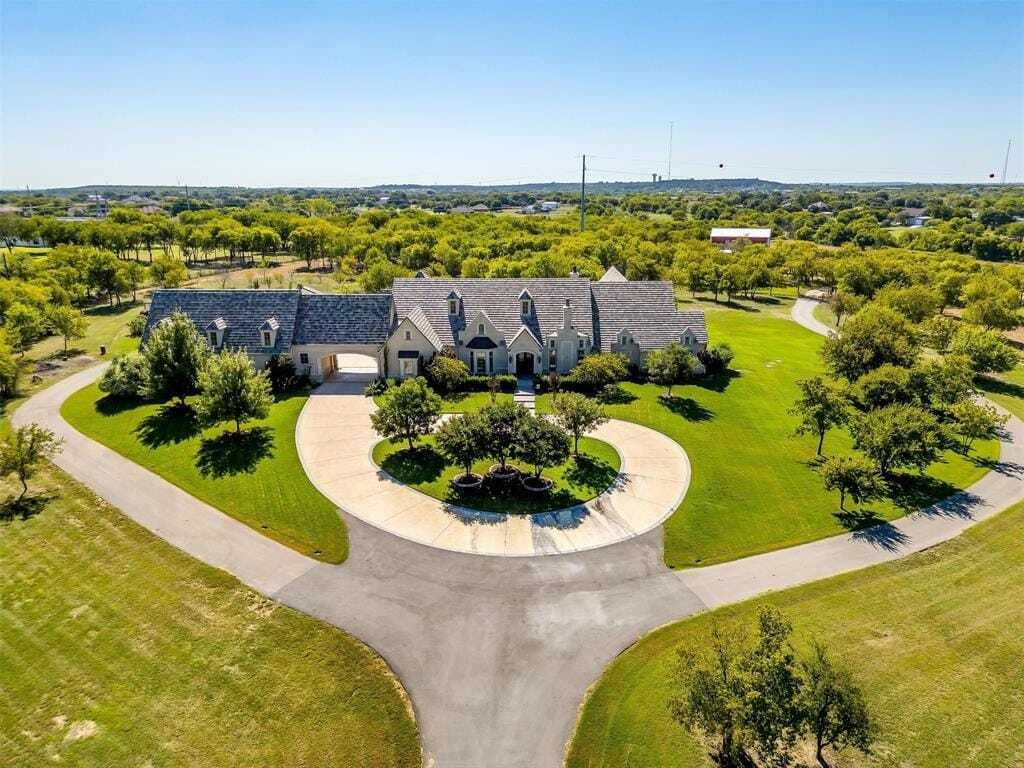 T 4 Farm Incredible 63 Acre Estate In Crowley, Texas, United States For ...