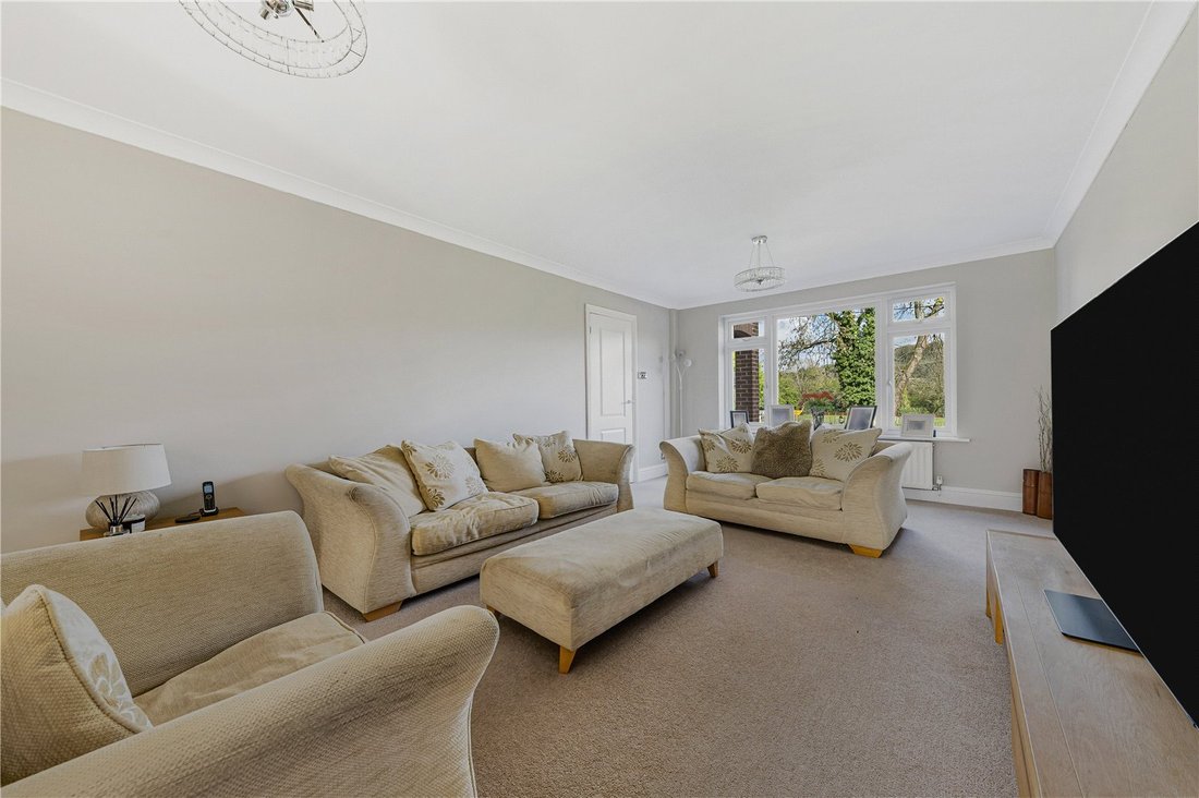 5 Bedroom Detached House For Sale In In Farningham, England, United ...