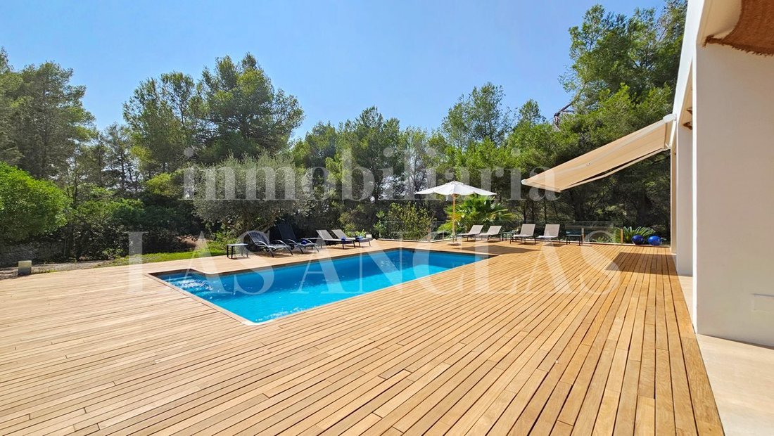 Jesus Finca / Farm House In Jesus, Spain For Sale (14827244)