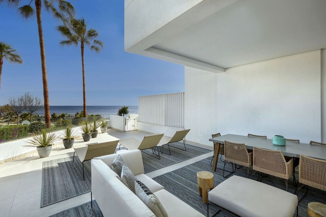 Estepona Townhouse In Estepona, Andalusia, Spain For Sale (14827726)