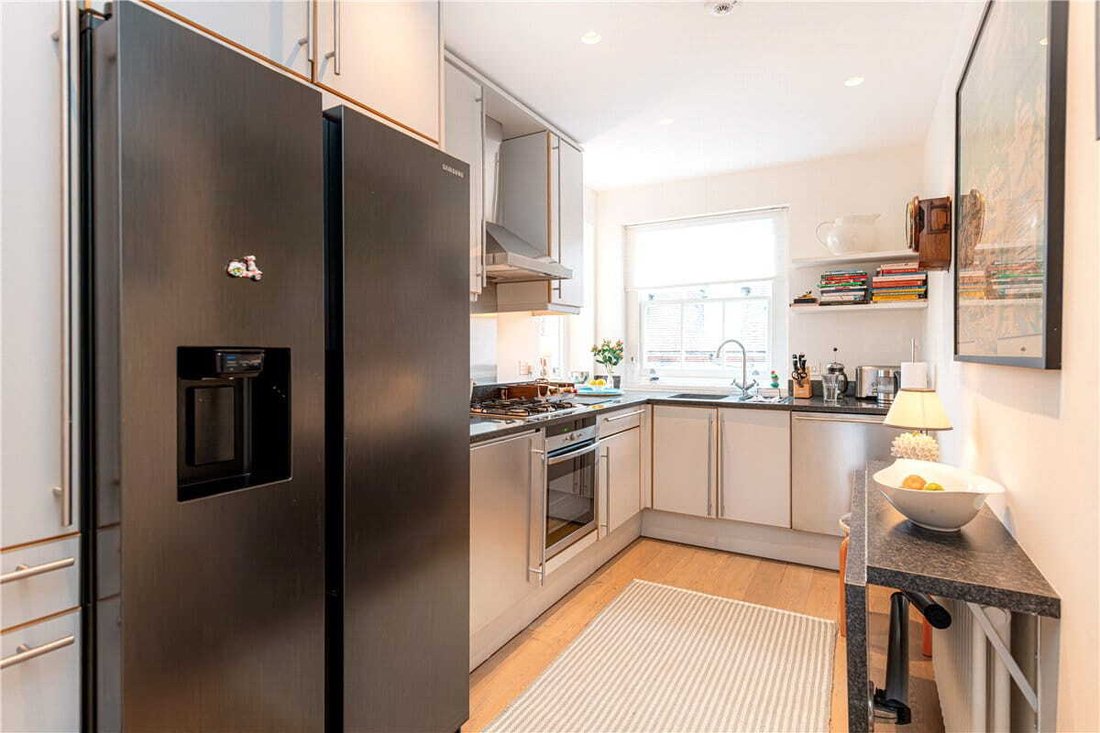 Mount Street, Mayfair W1 K In London, England, United Kingdom For Rent ...