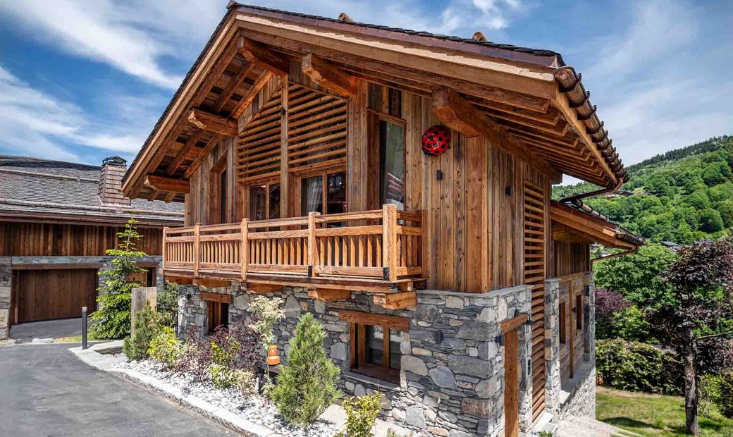 A Modern Luxury Alpine Chalet In Le In Les Allues, Auvergne Rhône Alpes ...