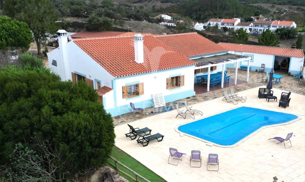 Small Farm With A Swimming Pool 9 Km In S.Teotónio, Beja District ...