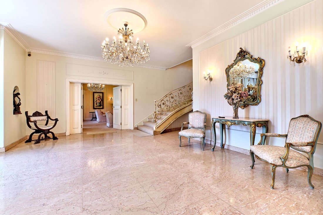 Denton Hall Prestige Landmark In Johannesburg, Gauteng, Südafrika Zu ...