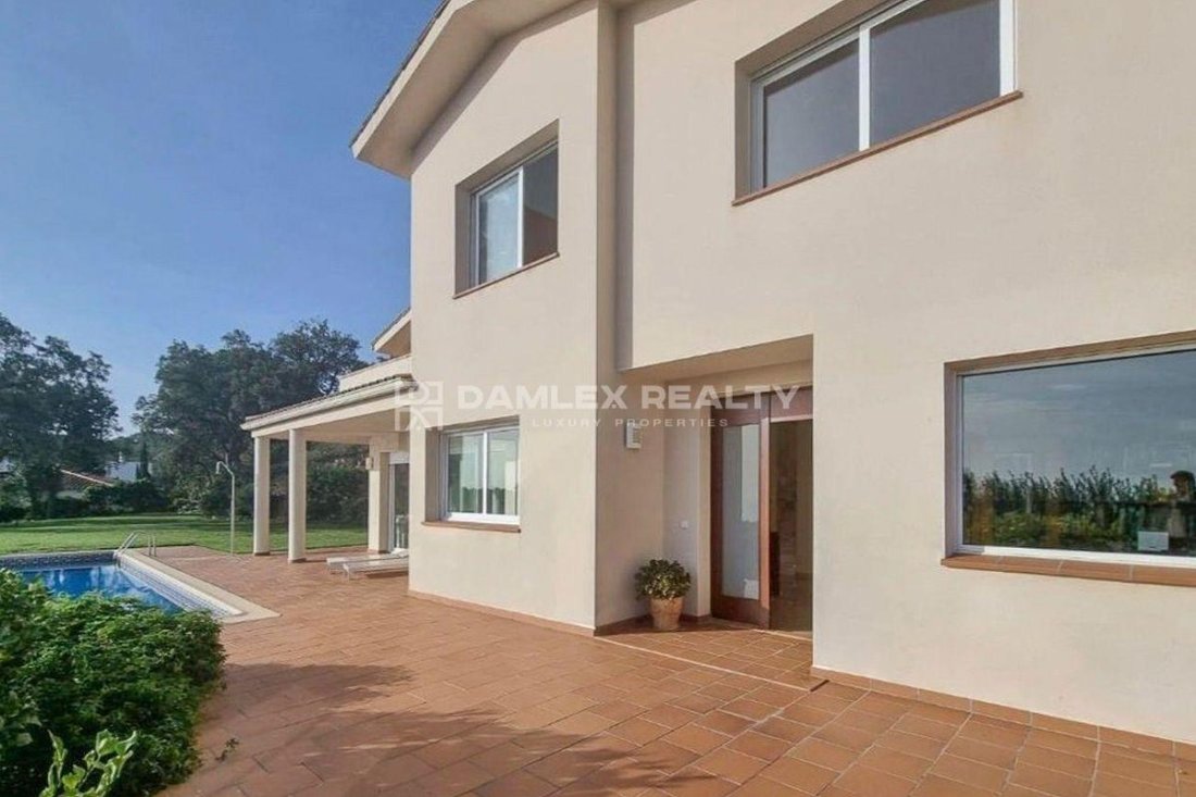 Spectacular Modern House In Tossa De Mar In Catalonia, Spain For Sale ...