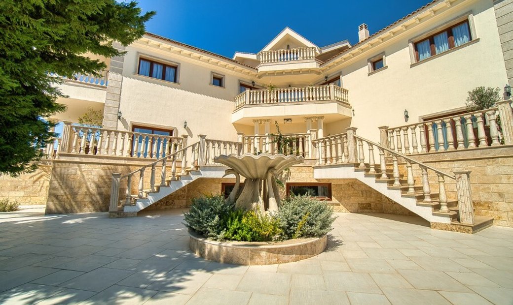 For Sale : Detached Villa Limassol, Mouttagiaka In Limassol, Cyprus For ...