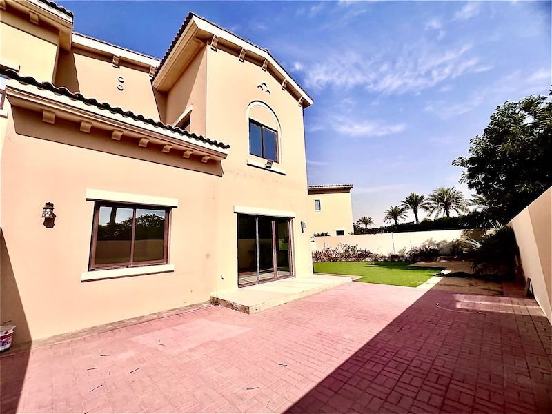 Corner 3 Br | Ready To Move | Pool And Park In Dubai, United Arab ...