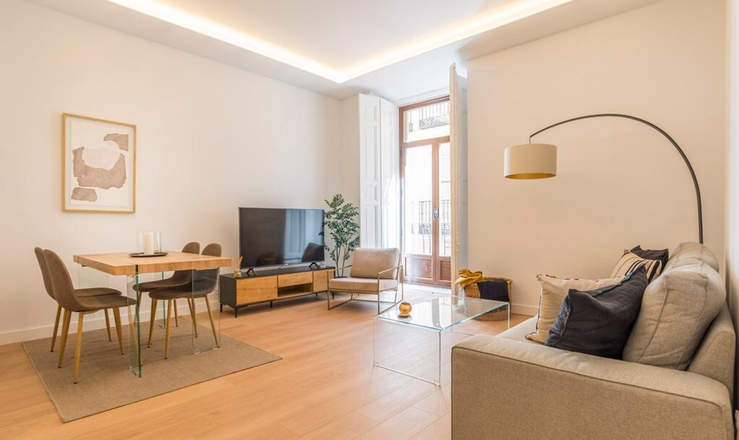 221 Sqm Luxury Flat For Sale In Sol, In Centro, Community Of Madrid ...