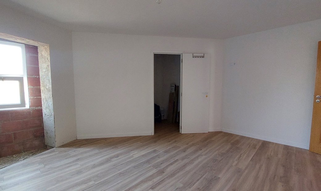 Moradia T2 + 2 Com Excelente Logradouro In Faro, Algarve, Portugal For ...