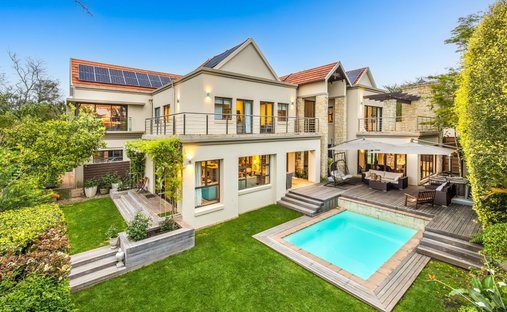 Luxury houses with garage for sale in Eversdal Heights, Cape Town, Western Cape, South Africa ...