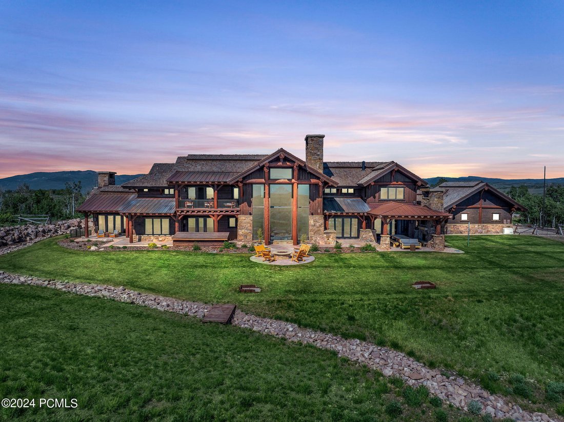 Newly Built Legacy Mountaintop Equestrian In Heber City, Utah, United ...