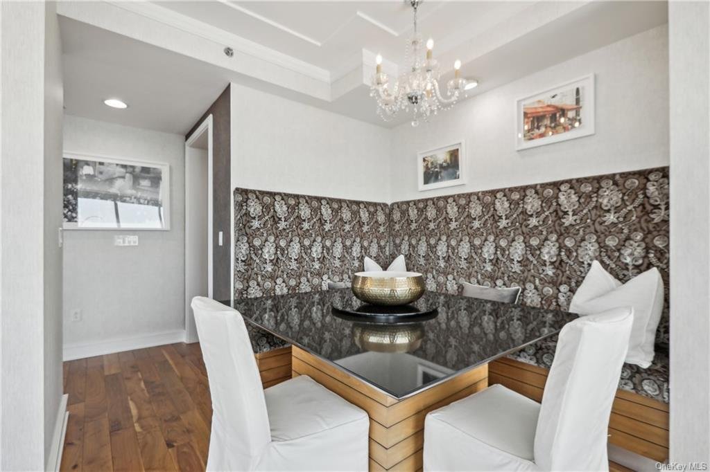 1 Renaissance Square 29 C In White Plains, New York, United States For ...