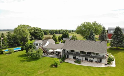 Luxury farm ranches for sale in Ontario, Canada | JamesEdition