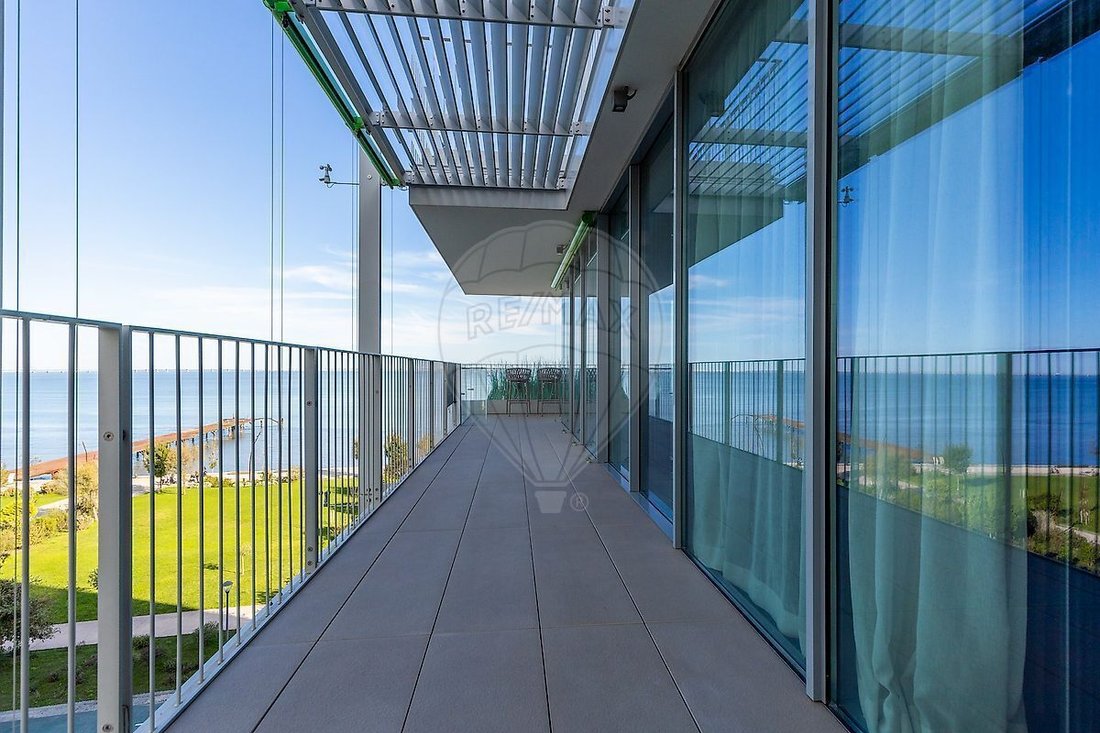 4 Dormitorios, Frente Al Río, Terraza, Lujo, En Marvila, Lisboa ...