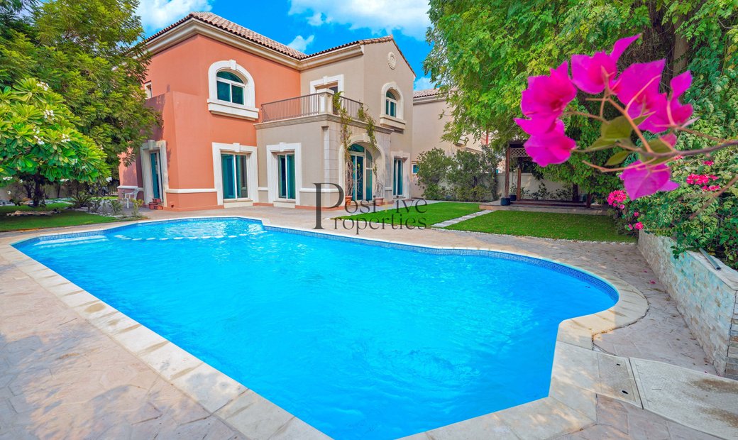 Corner Villa | Private Pool | Amc En Dubái, Dubái, Emiratos árabes ...