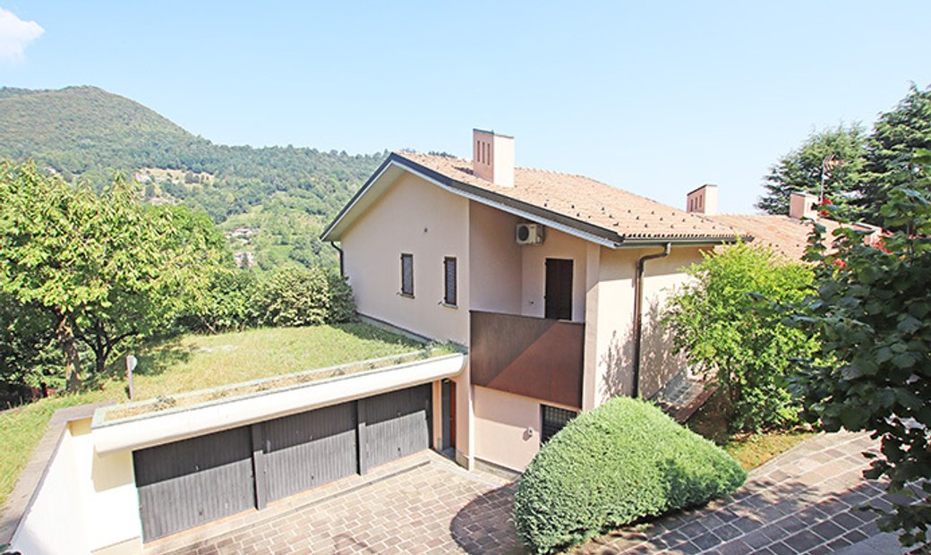 Alzano Lombardo Nese Panoramic Villa In Alzano Lombardo, Lombardy ...