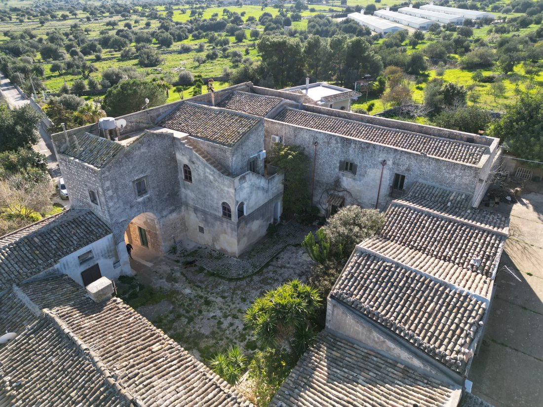Modica, Immerse Yourself In The Charm Of A Farm Of 700 In Modica ...