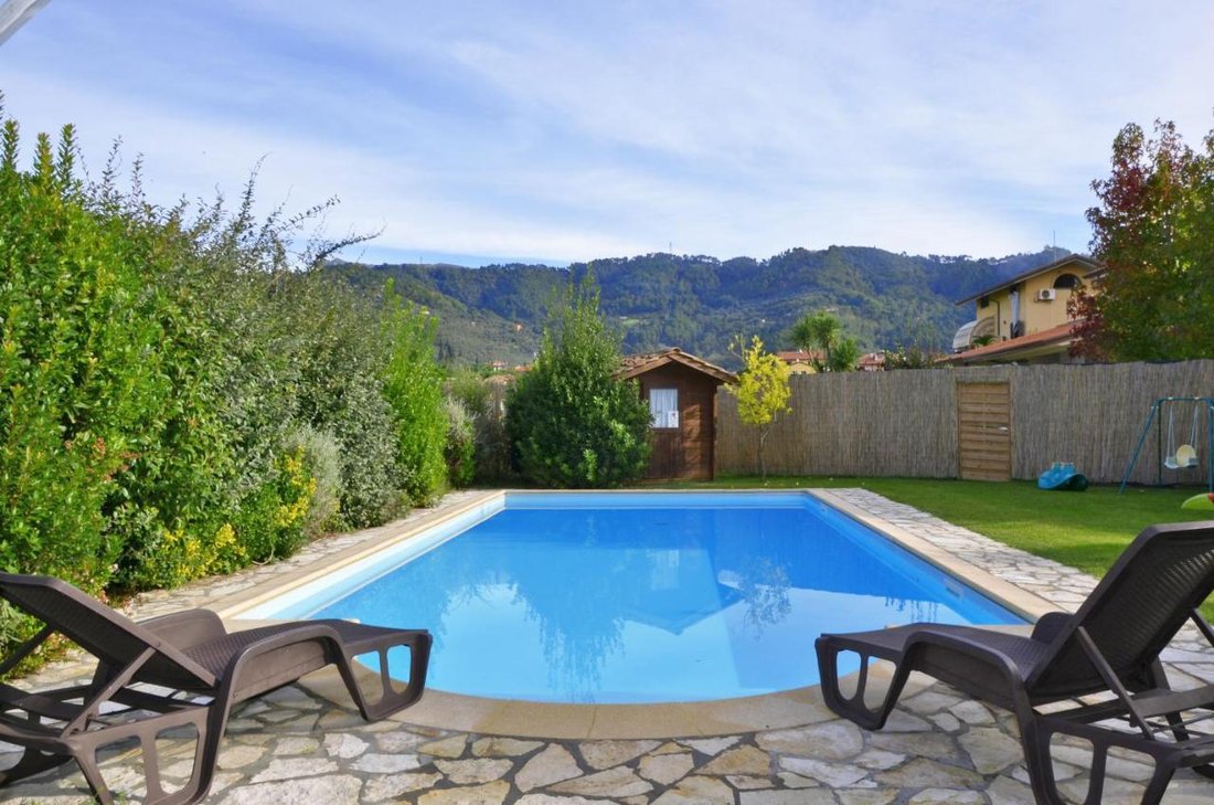 Massarosa Farmhouse In Stiava, Tuscany, Italy For Sale (14862484)