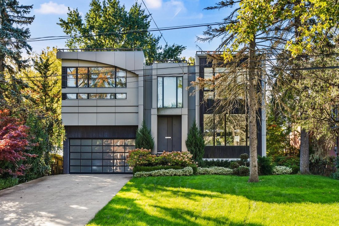 Unmatched Beauty Of Lakeside Living In Toronto, Ontario, Canada For ...
