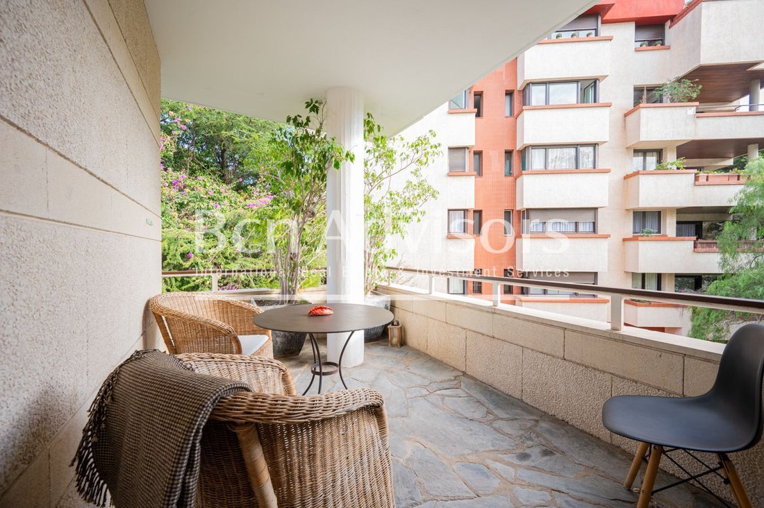 Barcelona Flat In Barcelona, Catalonia, Spain For Sale (14840623)