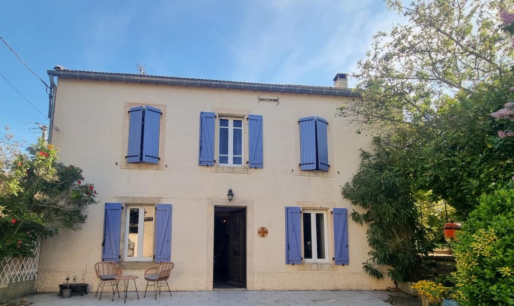Renovated 4 Bedroom Character House With Pool And In Ferran, Occitanie ...